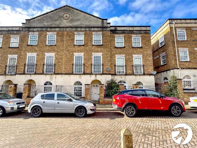 4 bedroom terraced house for sale