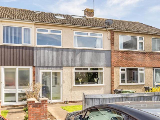 4 bedroom terraced house for sale
