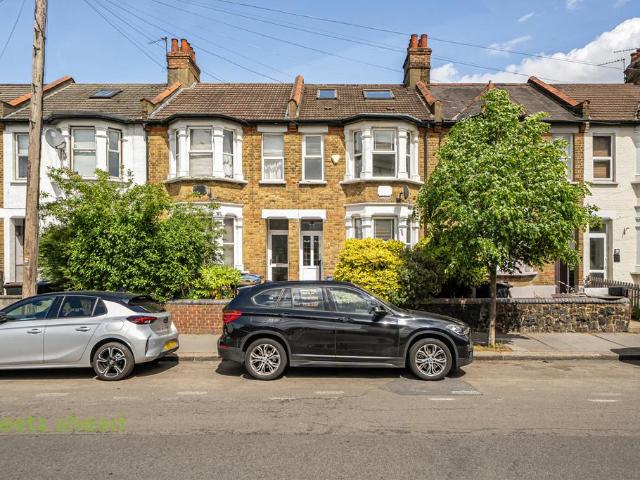 4 bedroom terraced house for sale