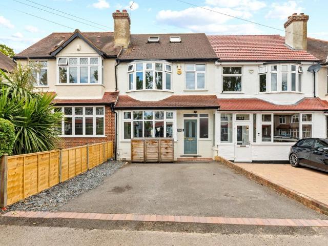 4 bedroom terraced house for sale
