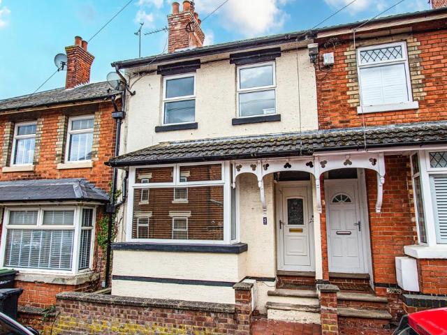 4 bedroom terraced house for sale