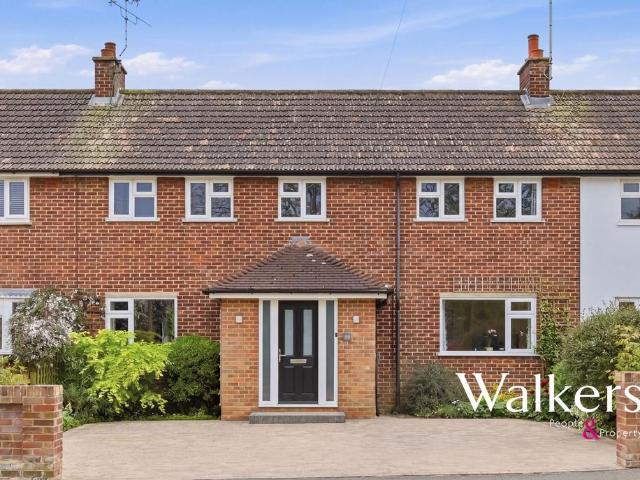 4 bedroom terraced house for sale