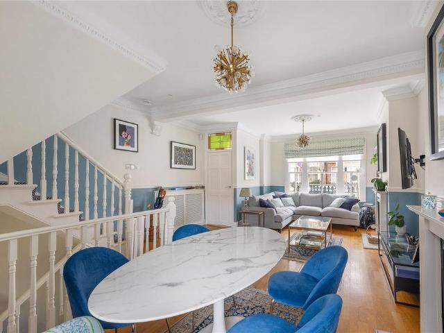 4 bedroom terraced house for sale