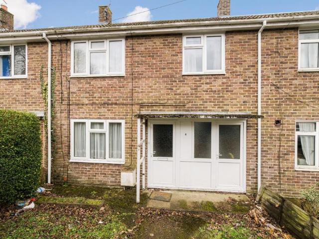 4 bedroom terraced house for sale