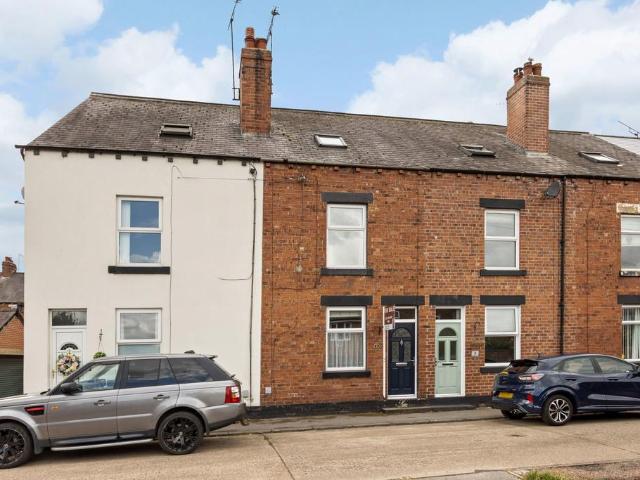 4 bedroom terraced house for sale