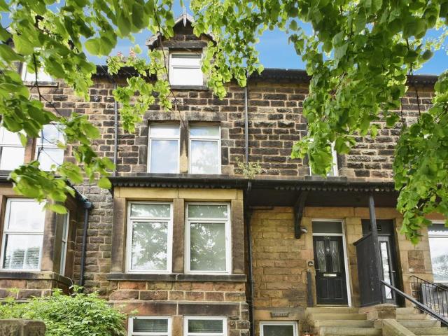 4 bedroom terraced house for sale