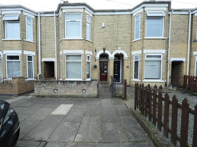 4 bedroom terraced house for sale
