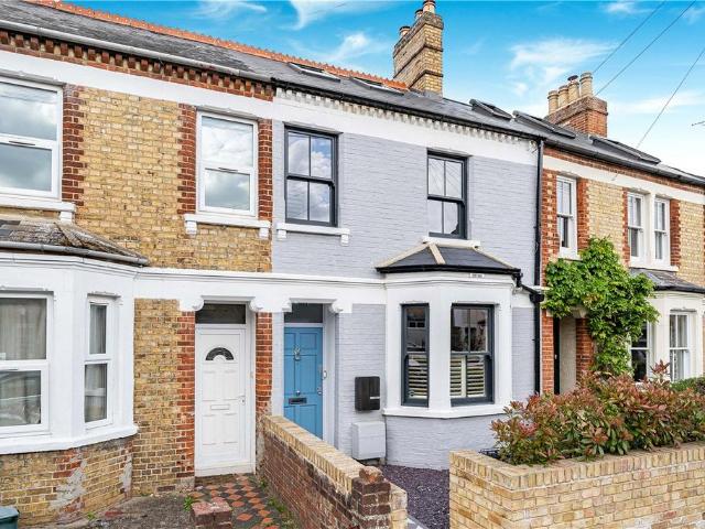 4 bedroom terraced house for sale