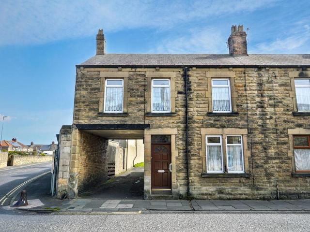 4 bedroom terraced house for sale