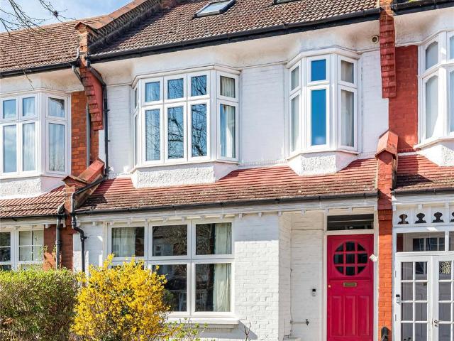 4 bedroom terraced house for sale