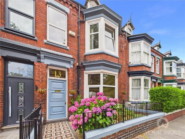 4 bedroom terraced house for sale