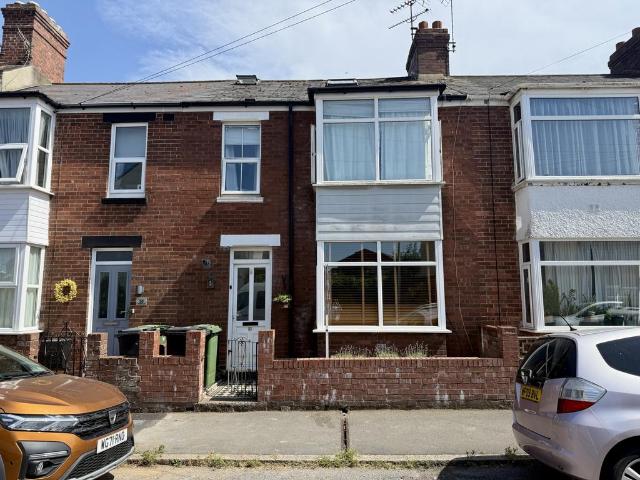 4 bedroom terraced house for sale
