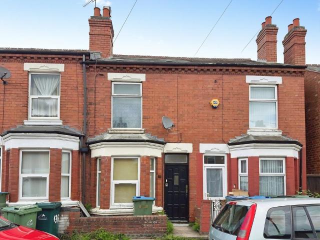 4 bedroom terraced house for sale