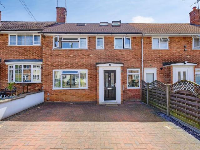 4 bedroom terraced house for sale