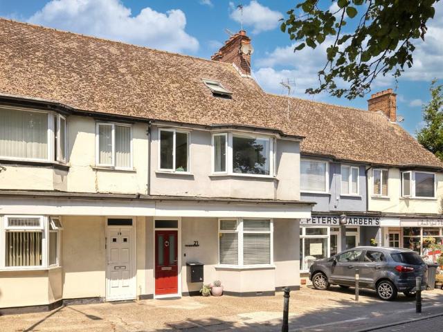 4 bedroom terraced house for sale