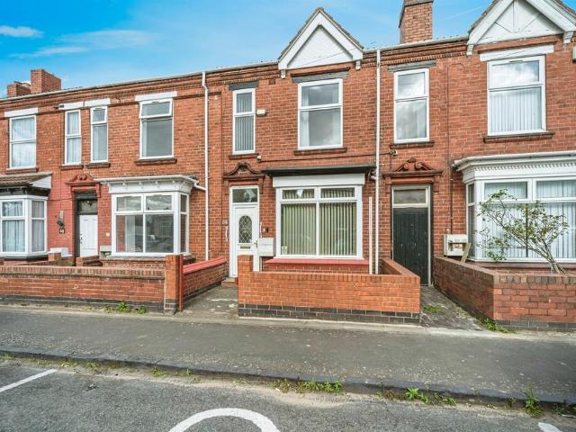 4 bedroom terraced house for sale