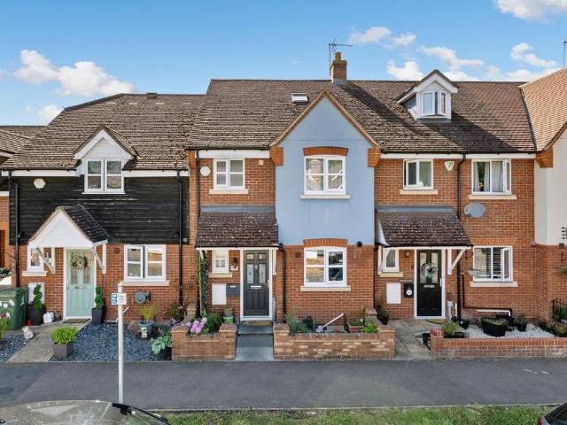 4 bedroom terraced house for sale