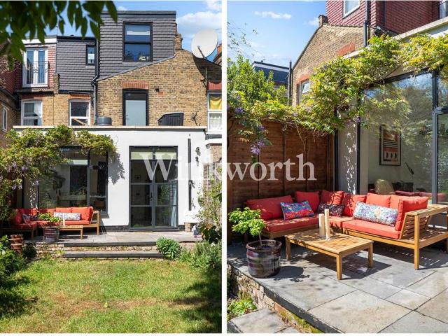 4 bedroom terraced house for sale
