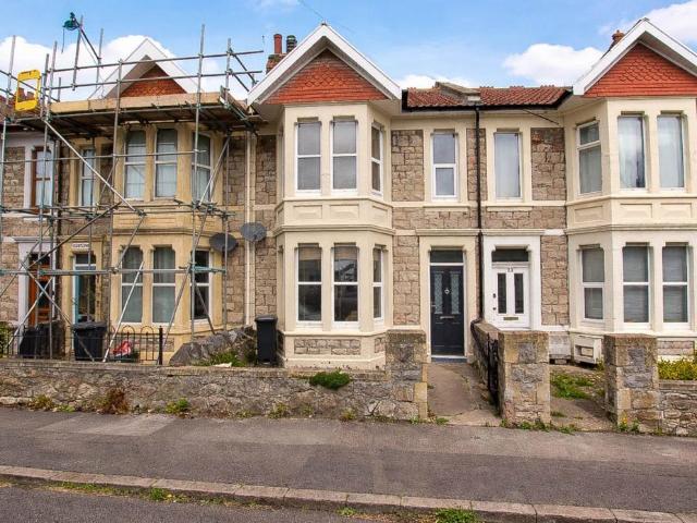 4 bedroom terraced house for sale