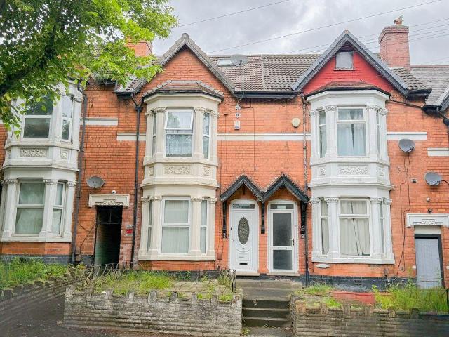 4 bedroom terraced house for sale