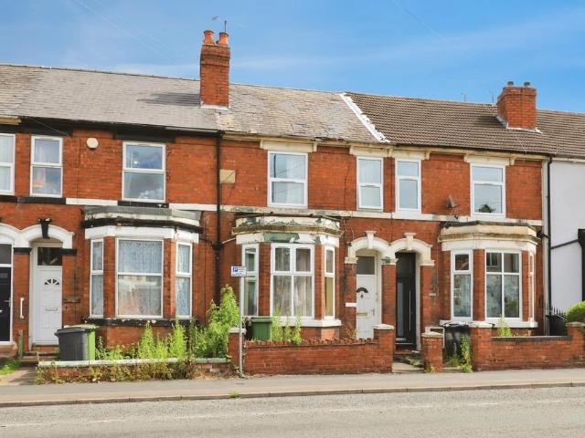 4 bedroom terraced house for sale