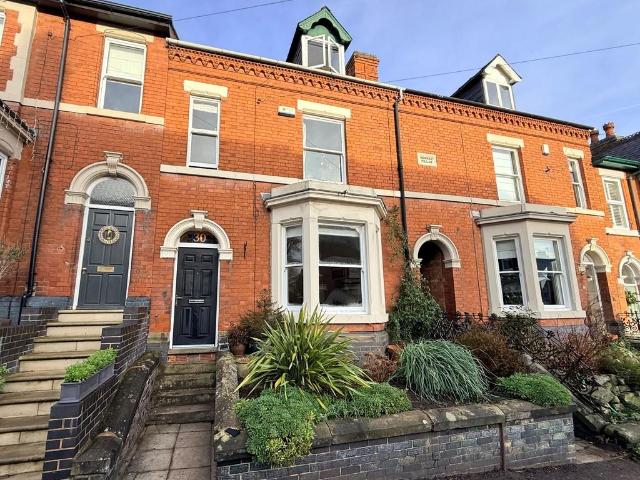 4 bedroom terraced house for sale