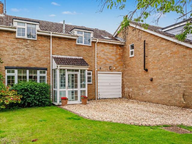 4 bedroom terraced house for sale