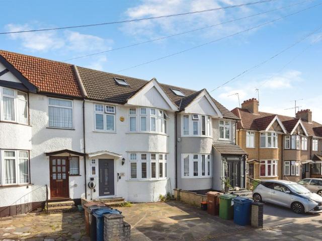 4 bedroom terraced house for sale