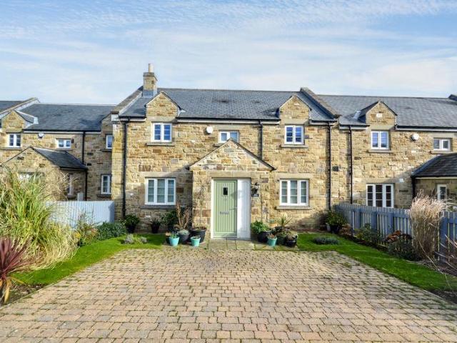 4 bedroom terraced house for sale