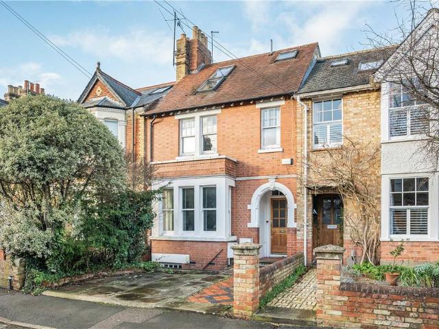 4 bedroom terraced house for sale