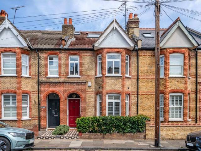 4 bedroom terraced house for sale