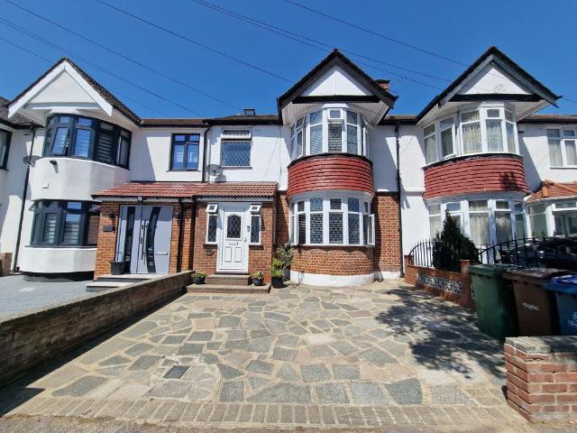 4 bedroom terraced house for sale