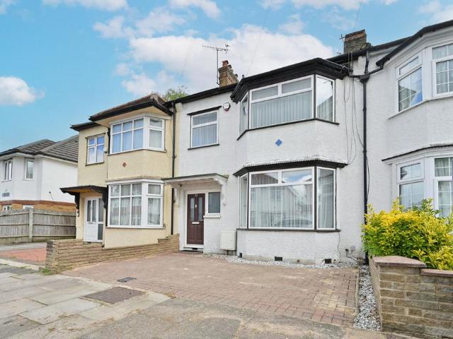 4 bedroom terraced house for sale
