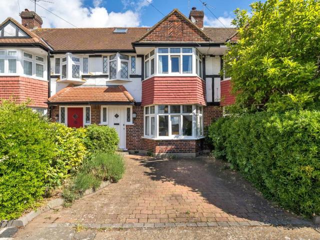 4 bedroom terraced house for sale