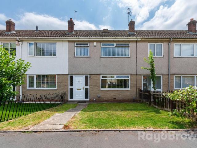4 bedroom terraced house for sale