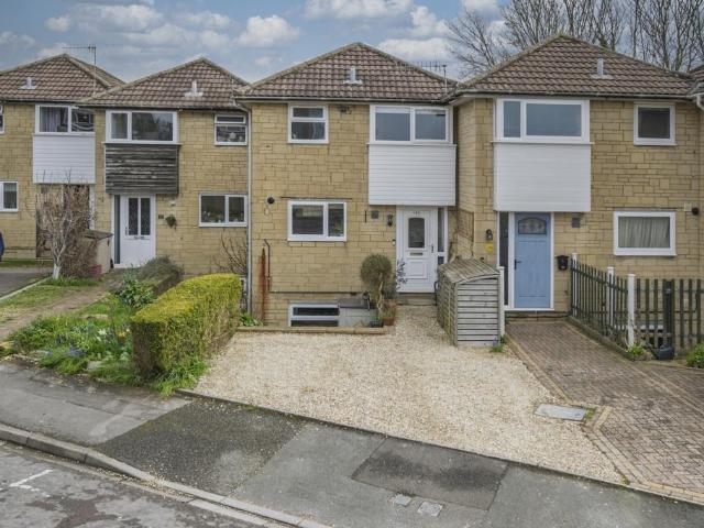 4 bedroom terraced house for sale