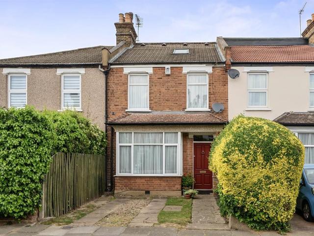 4 bedroom terraced house for sale