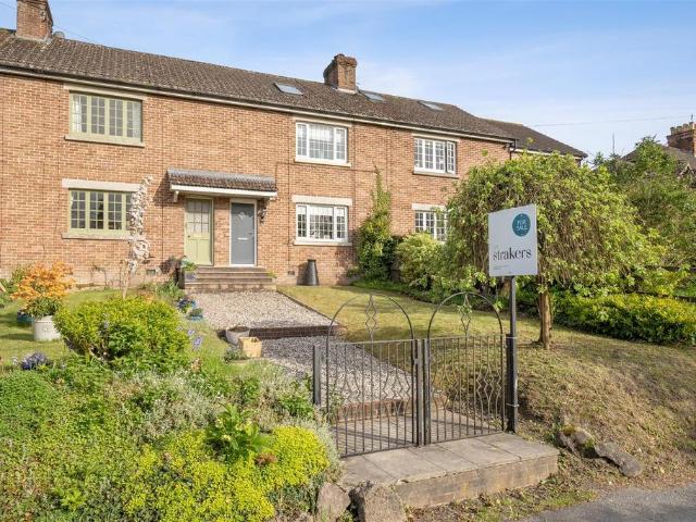 4 bedroom terraced house for sale