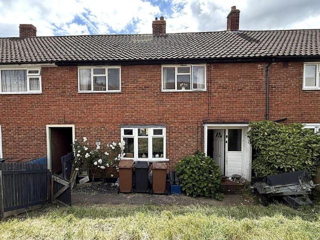 4 bedroom terraced house for sale