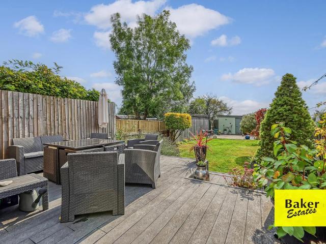 4 bedroom terraced house for sale