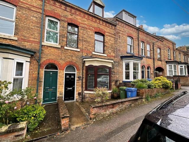 4 bedroom terraced house for sale