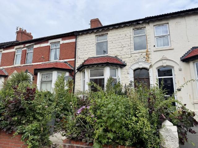 4 bedroom terraced house for sale