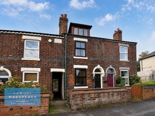 4 bedroom terraced house for sale