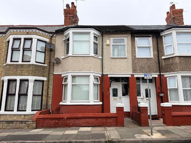 4 bedroom terraced house for sale
