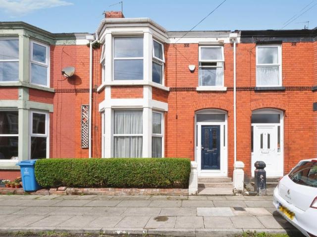 4 bedroom terraced house for sale