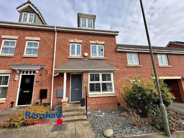 4 bedroom terraced house for sale
