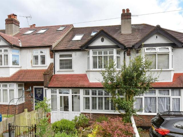 4 bedroom terraced house for sale