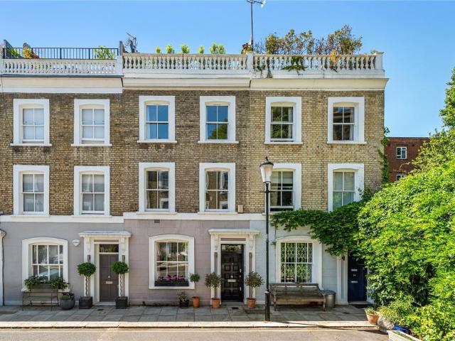 4 bedroom terraced house for sale