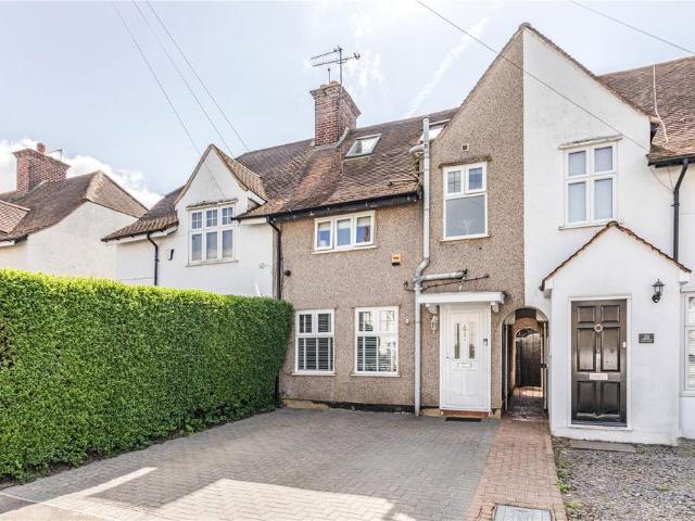 4 bedroom terraced house for sale
