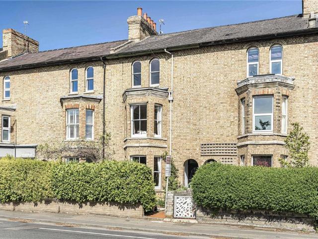 4 bedroom terraced house for sale